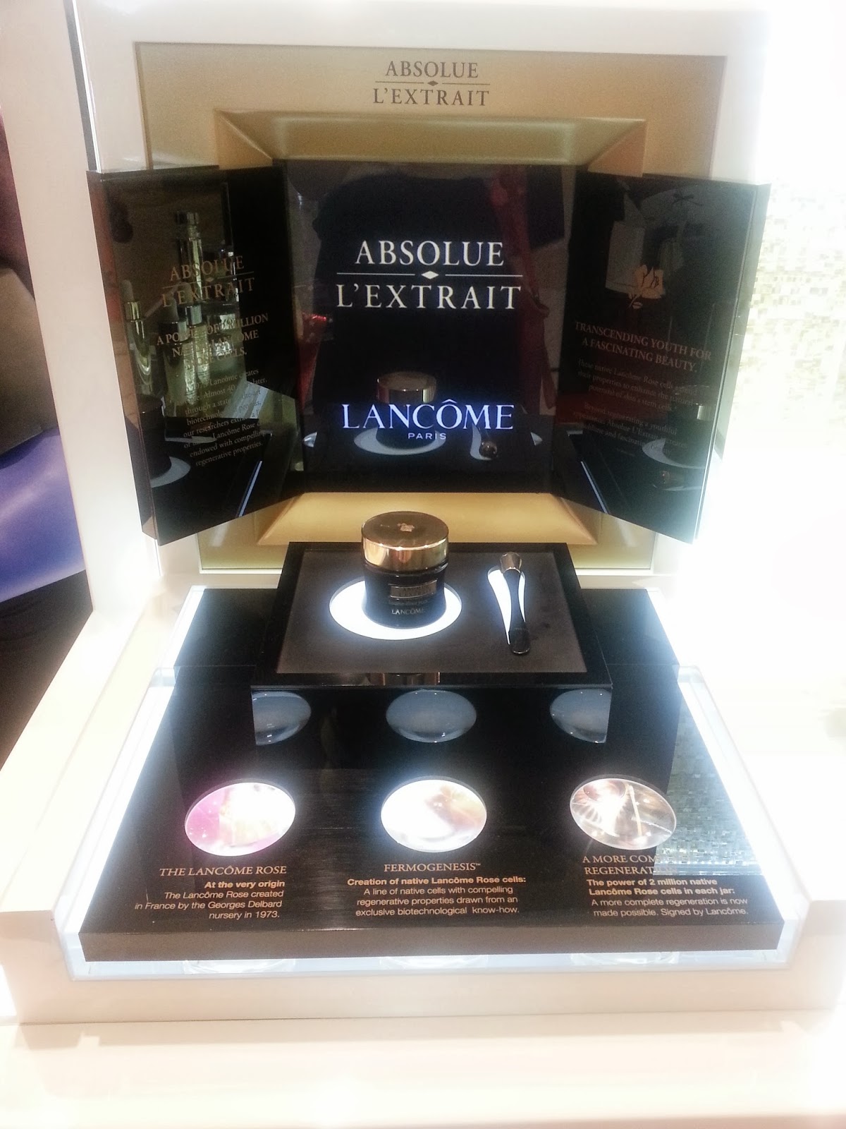 Lancôme Happy Holidays, and Grand Opening of Lancôme counter at Lotte ...
