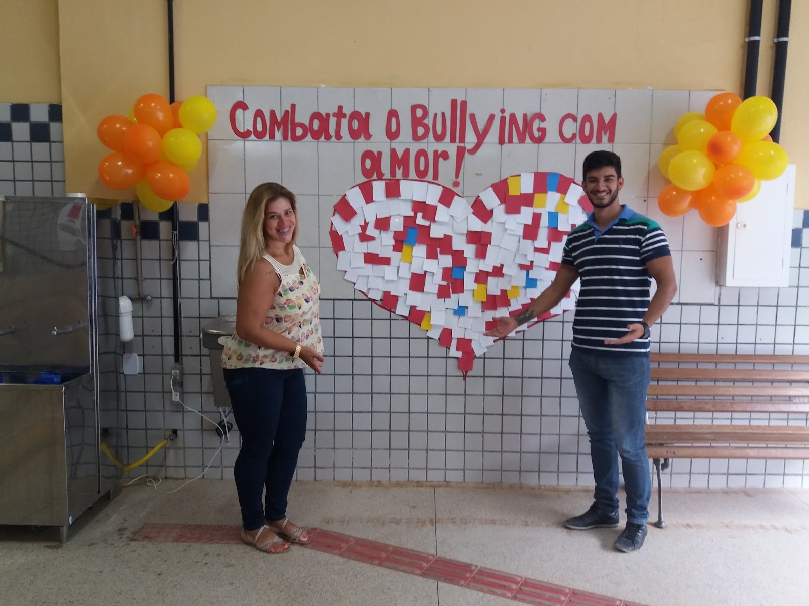 Tecendo conhecimento: Bullying: mural
