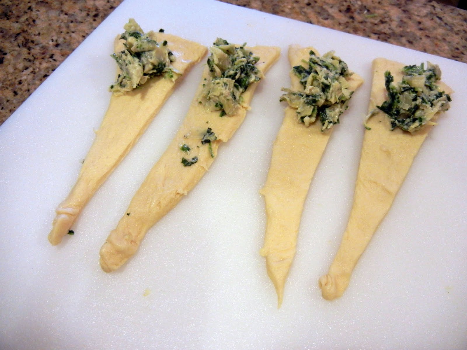 Christi's Chirps: Week Two Tailgate Recipe: Spinach Artichoke Bundles