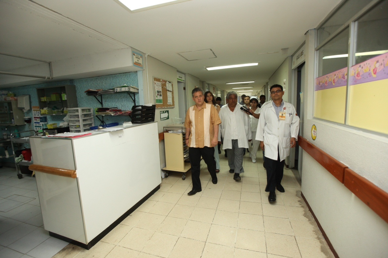Juan Sabines constató funcionamiento ejemplar del Hospital General de ...