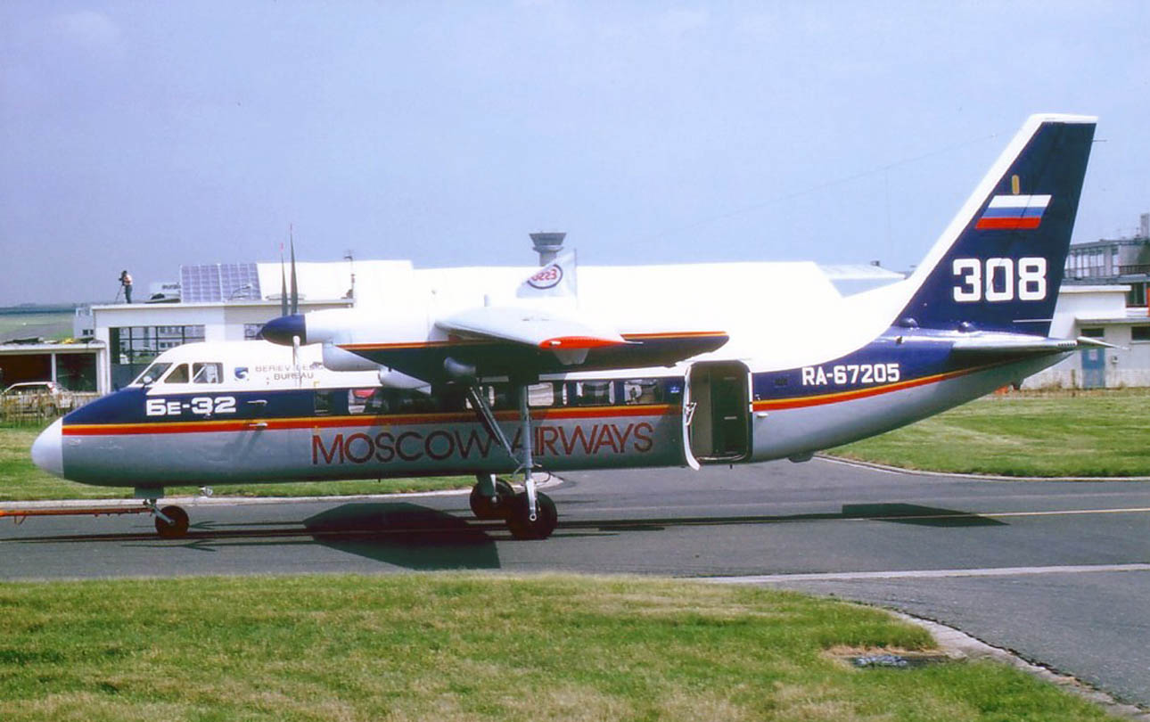 nhungdoicanh: Beriev Be-30/32 Cuff