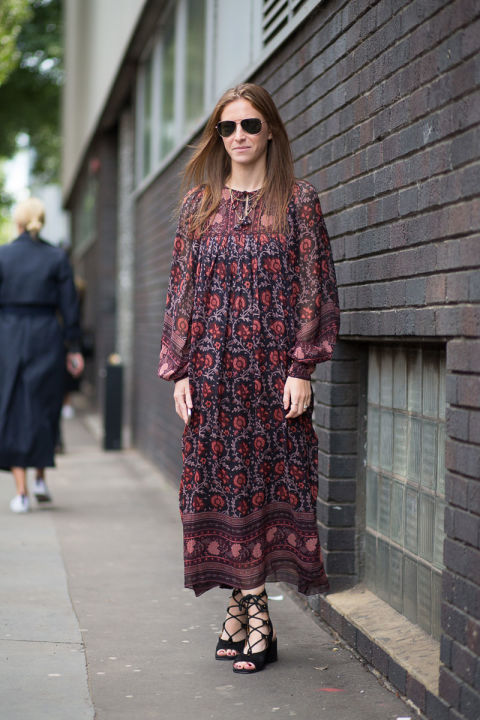 STREET STYLE INSPIRATION; BOHO DRESS IN FALL.-