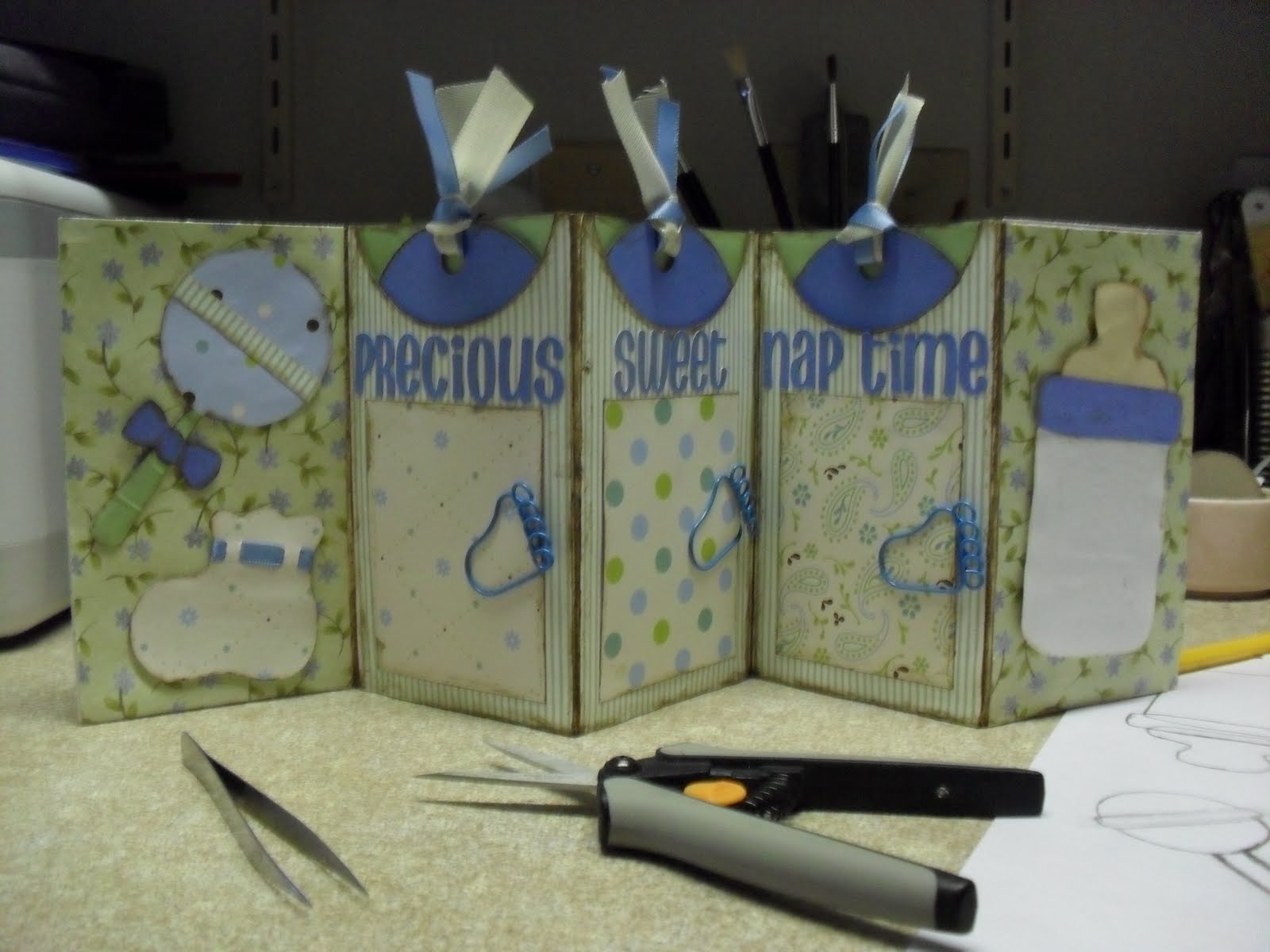 CELEBRATING ORDINARY MOMENTS: Heaven Sent Mini File Folder Album Tutorial
