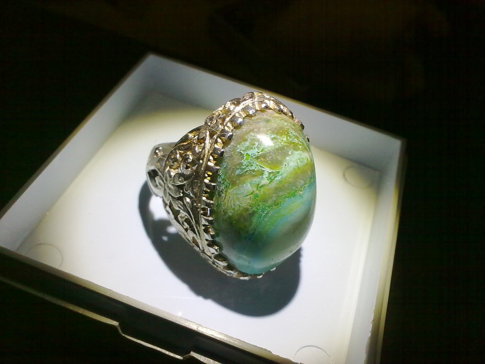 batu permata: TURQUOISE (FIRUS)