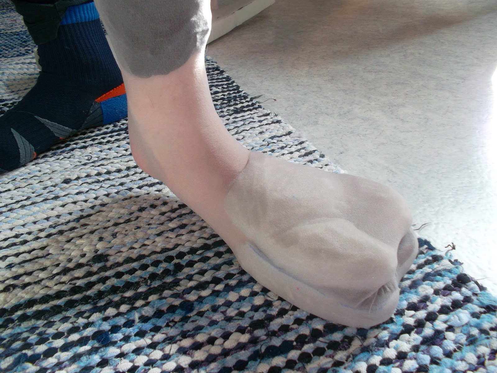 Casualty Cosplay: Troll toes trial no. 1