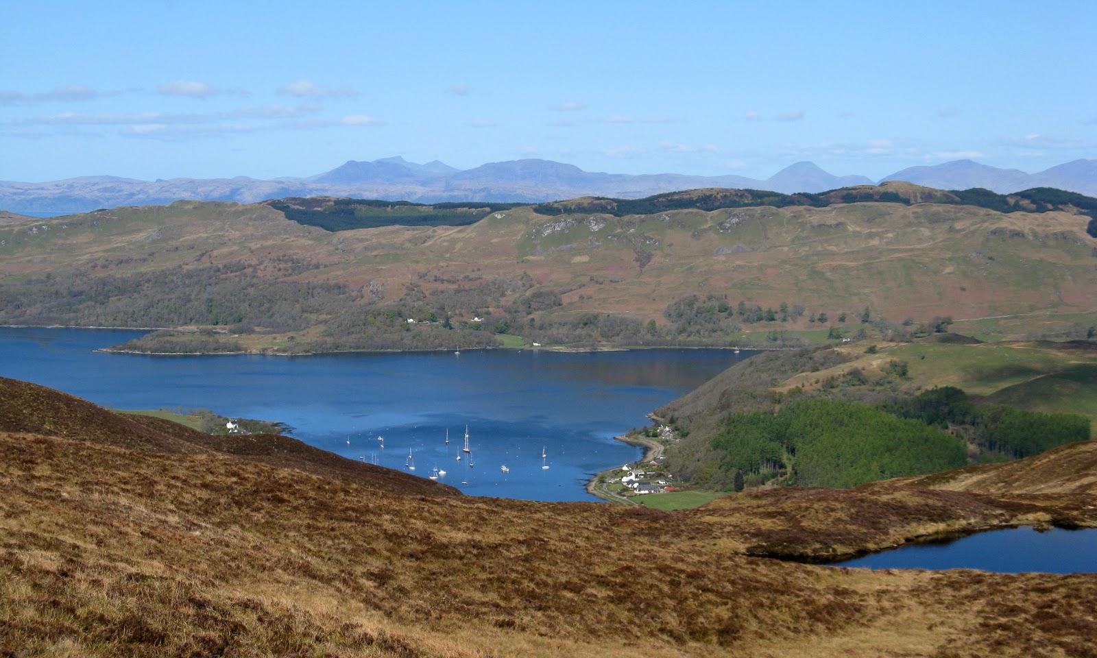 Neil's Hillwalking Exploits: April 2012