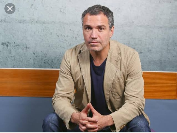 Los Ojos del Espectador: Salvador del Solar actor y politico peruano