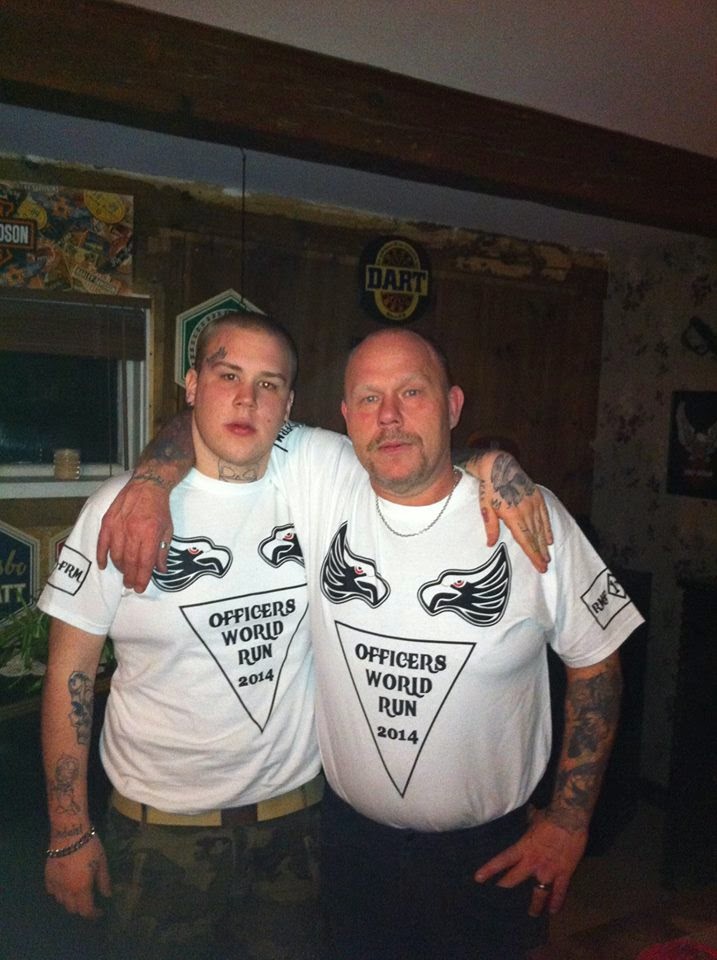 Skurkarna mc - Rock machine mc . Är ni inte kvar i skurkarna längre? Nä ...