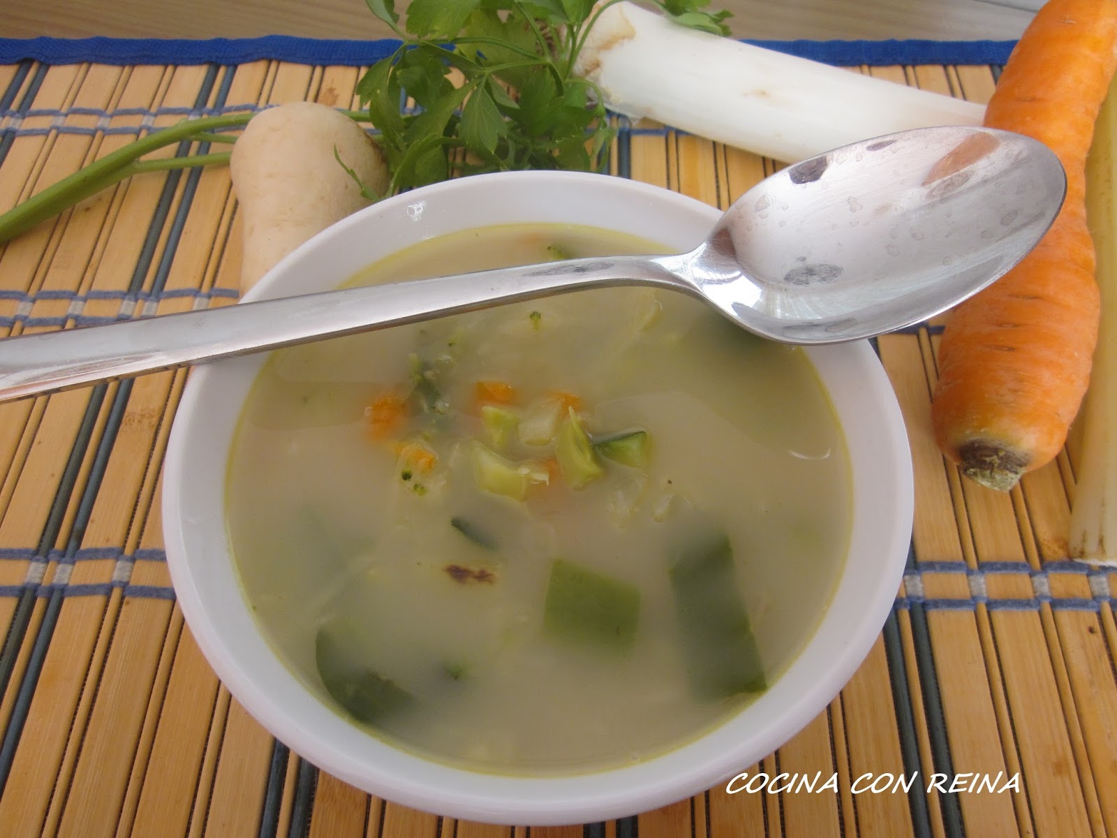 3 RECETAS DE SOPAS | COCINA CON REINA