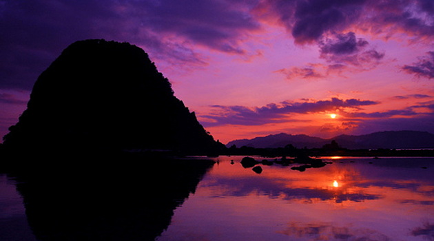 Pantai Merah, The beatiful Beach in Banyuwangi Indonesia - Best ...
