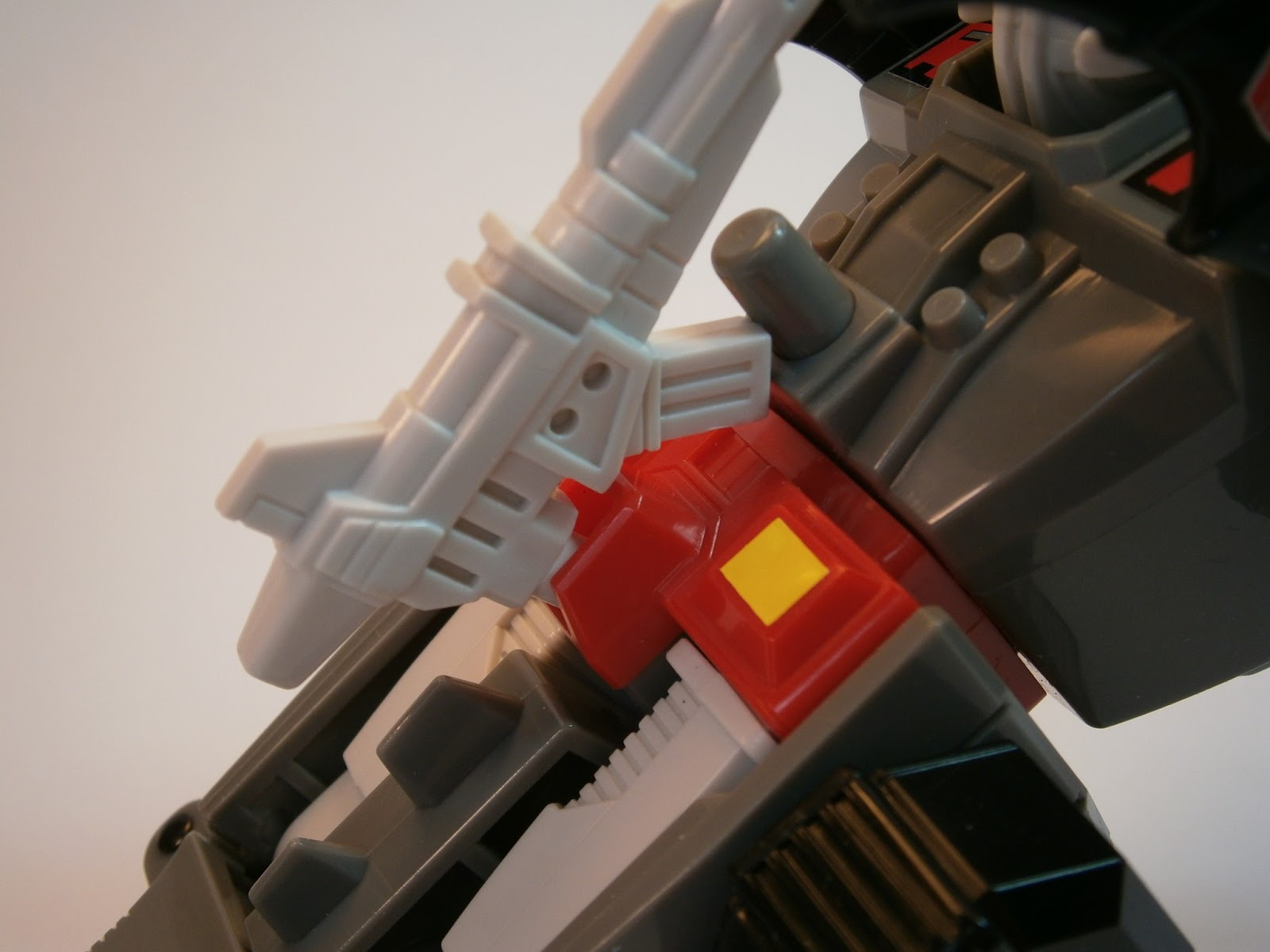MechaGeezer's Toy Ramblings: Toy Review: Transformers Generation One ...
