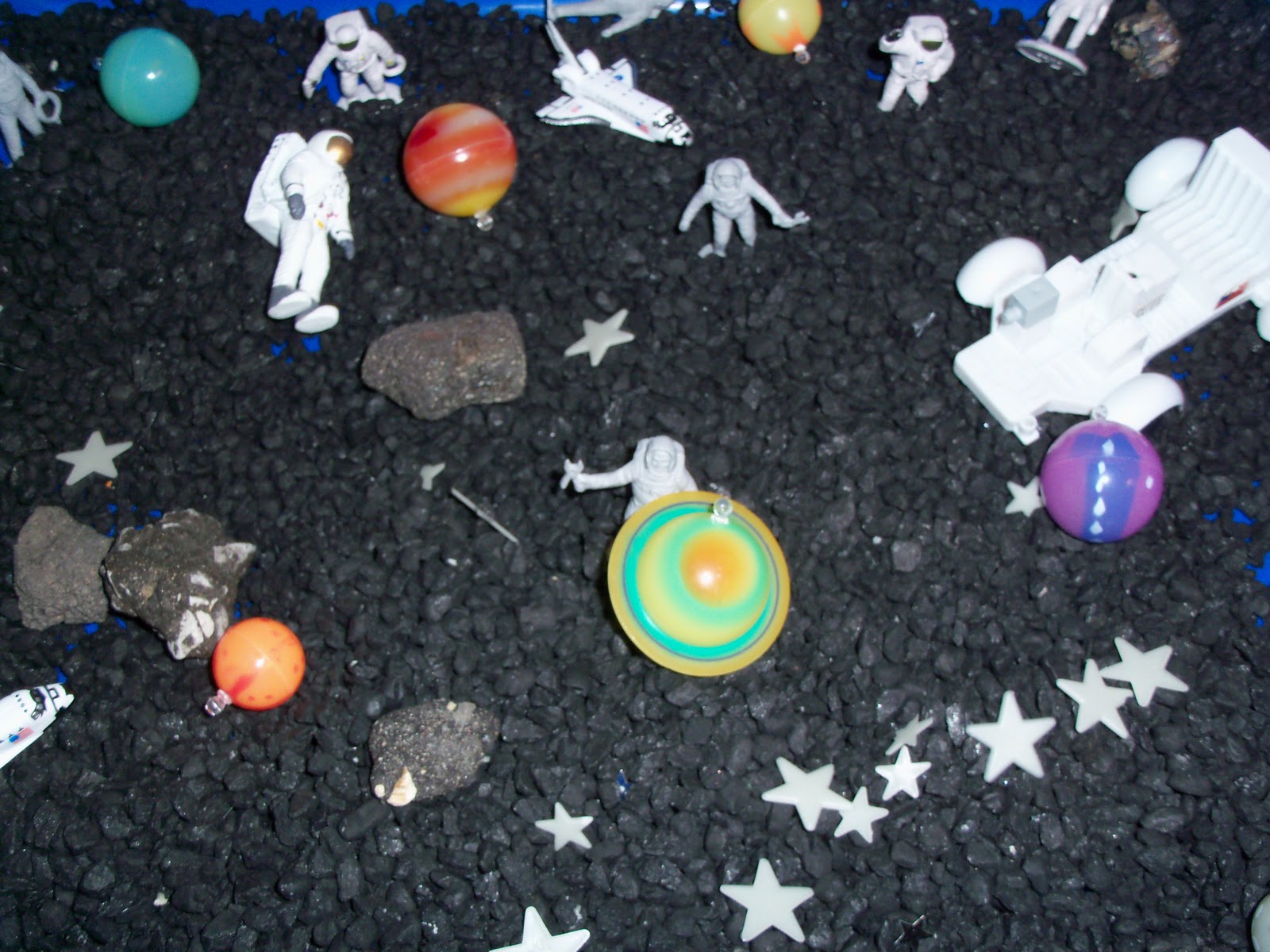 The Thoughtful Spot Day Care: Space Sensory Table