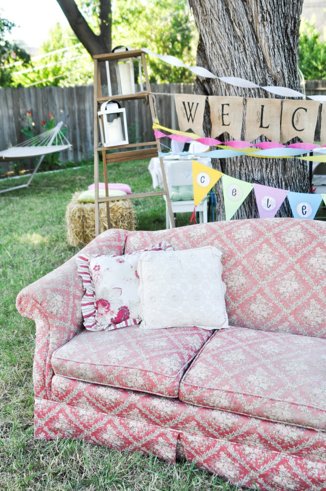 Domestic Fashionista: Country Backyard Birthday Party