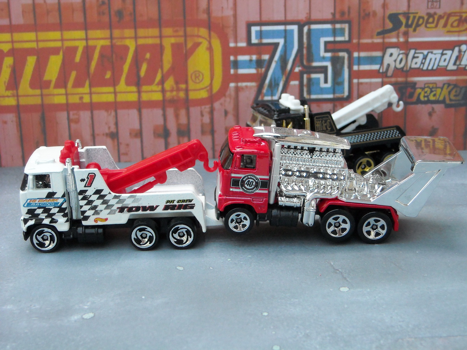 Matchbox Memories: Matchboxon kívüliek: Hot Wheels Rig Wrecker és Semi ...