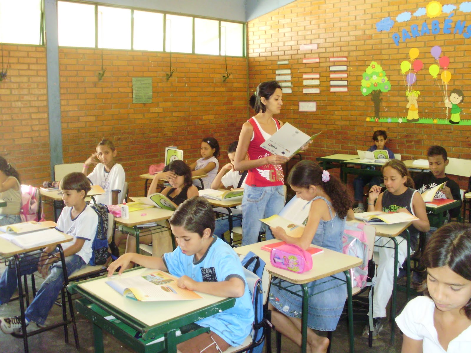 Professora Claudia Barcelo