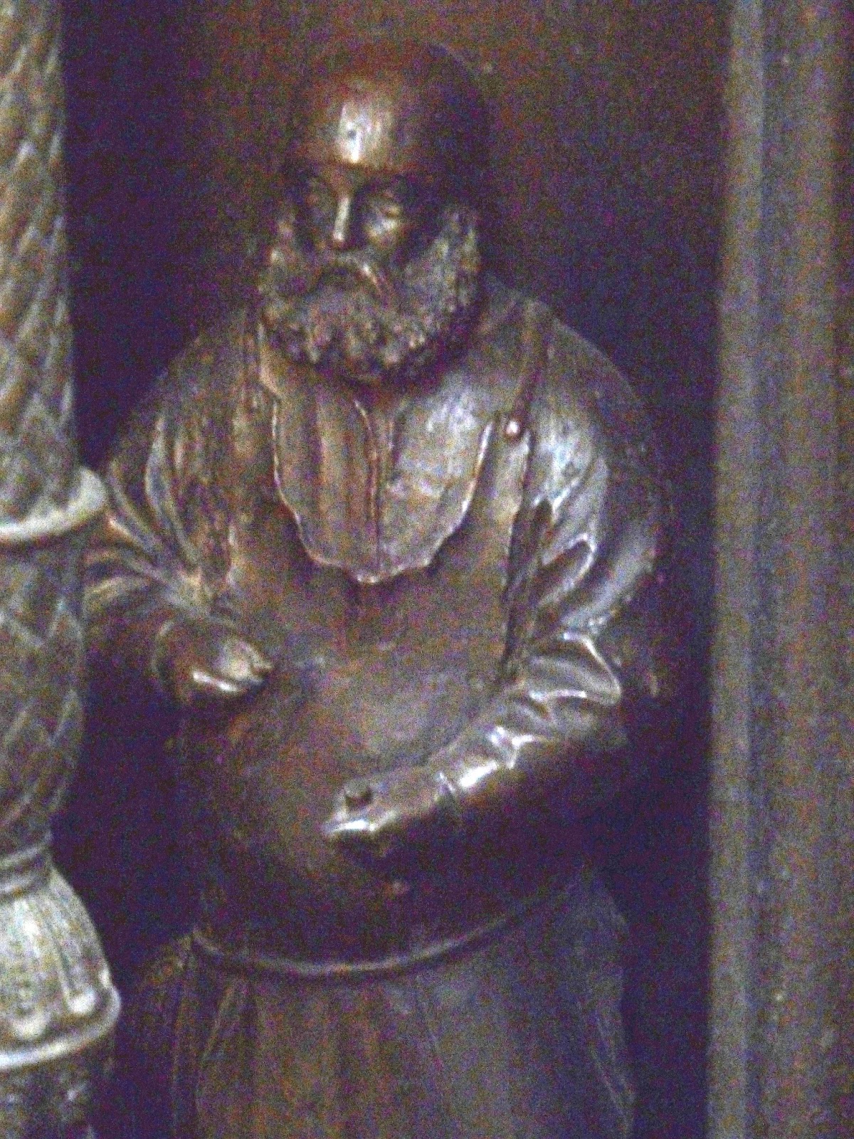 Counterlight's Peculiars: Sankt Sebaldus and Peter Vischer the Elder