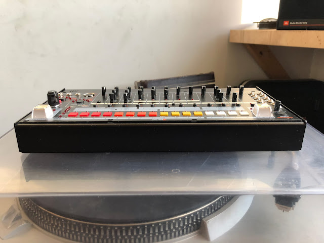 MATRIXSYNTH: System 80 Minisystem 880 analog eurorack 808 clone in case