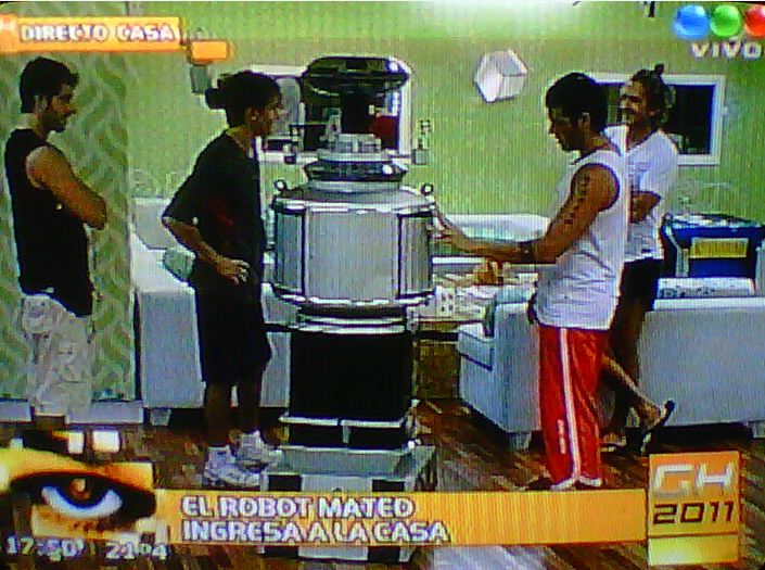 New Shows: El robot Mateo ingresa a la casa de #GH2011
