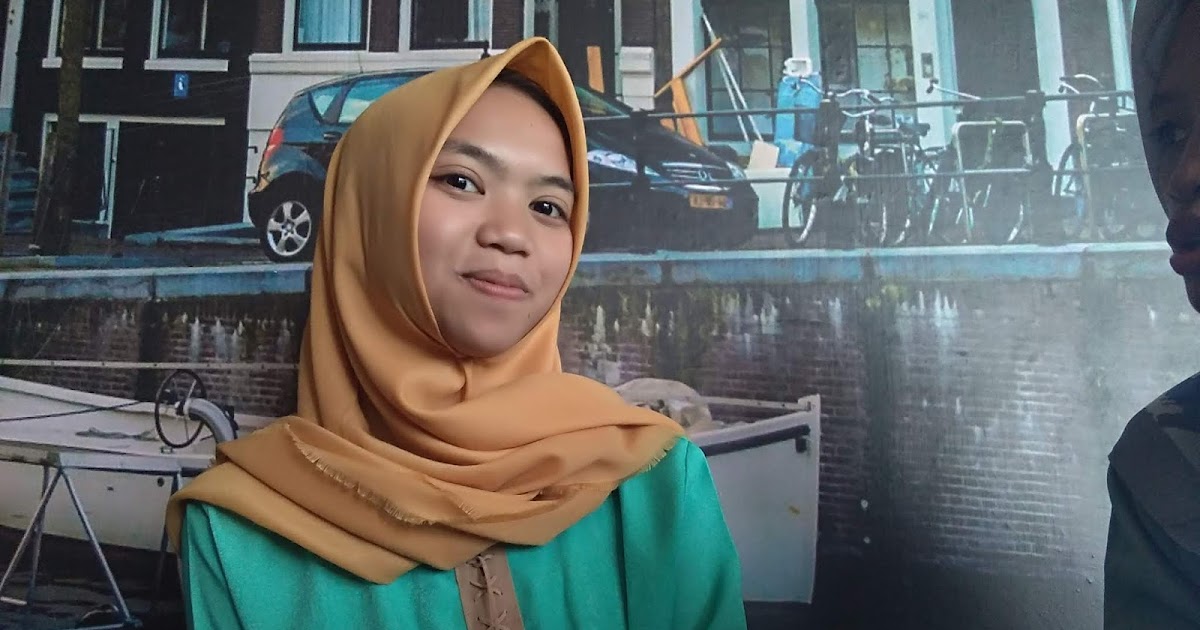 Siti Rohmawati Blogs: PROFIL