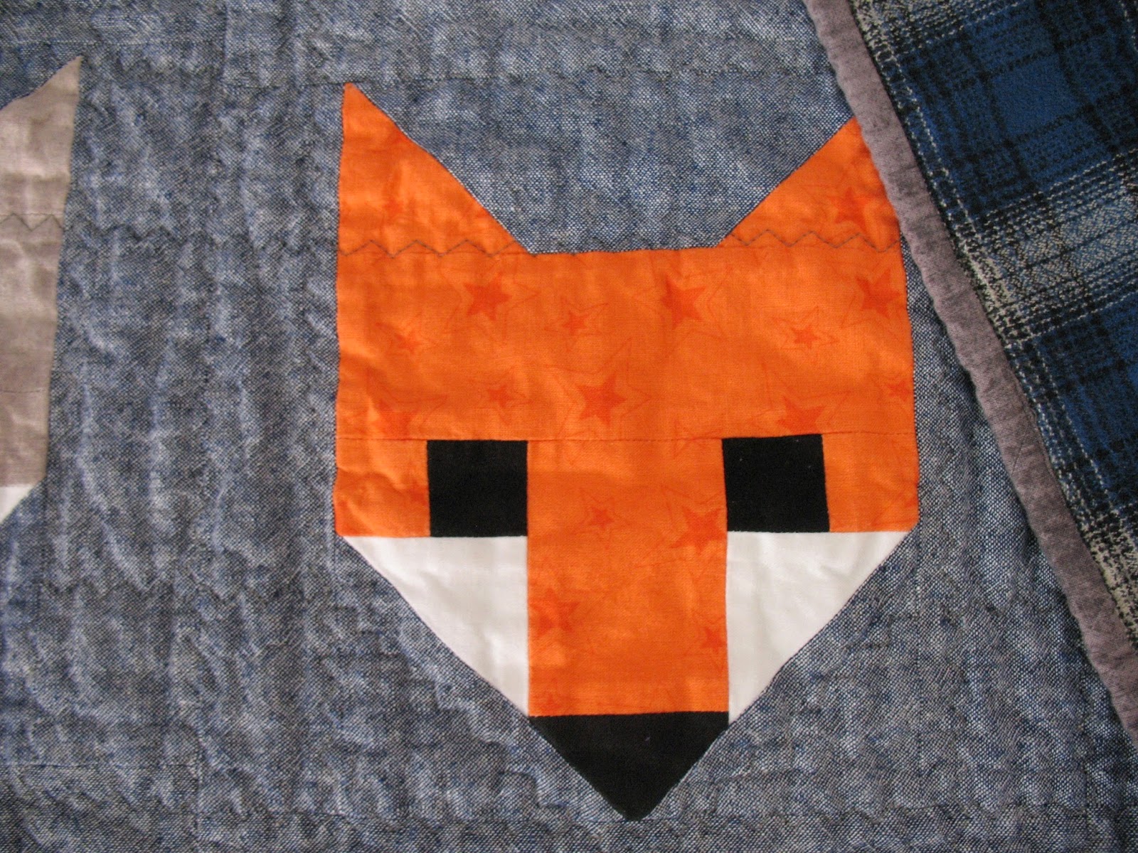 Ye Olde Sweatshop: Fancy Fox Quilt (#32)