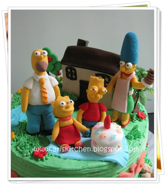 d'Angel Cakes: Simpson Family Cake