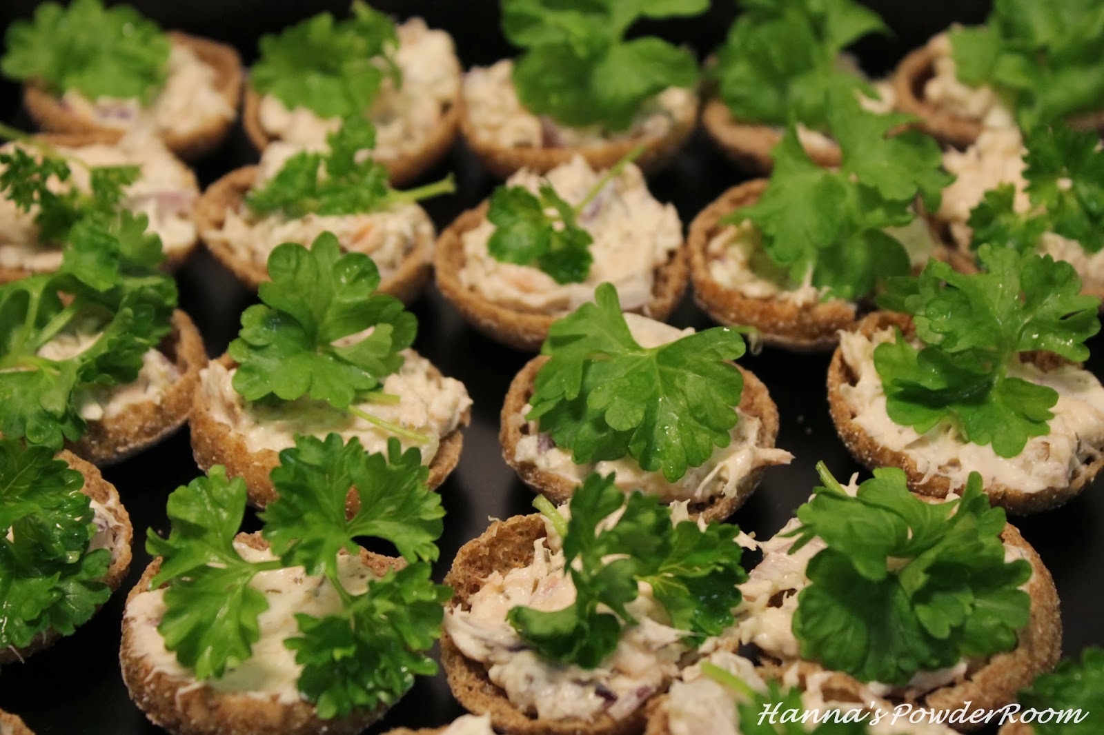 PowderRoom: Luukku 15: Lohi ruisnapit