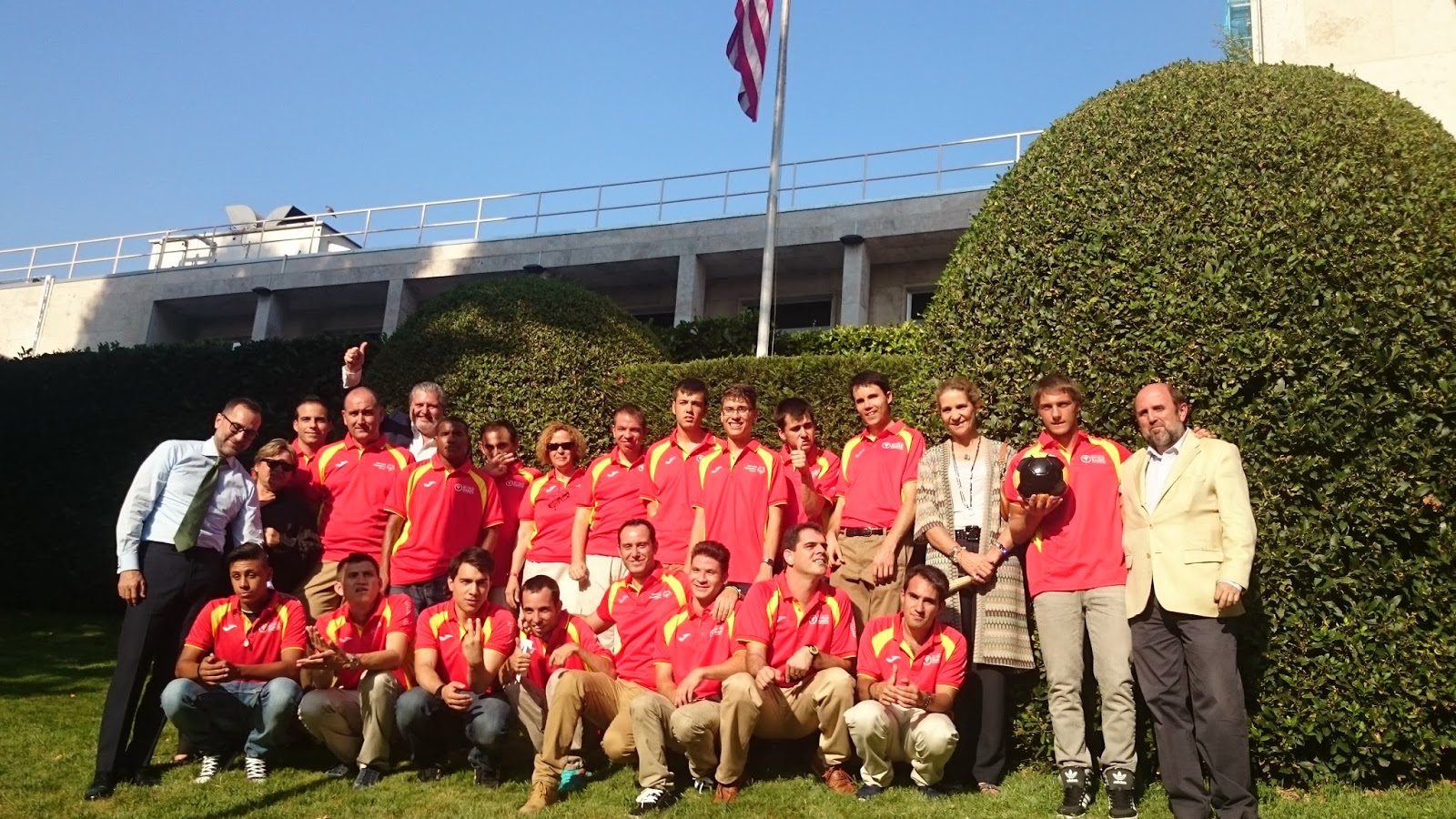 Club Deportivo A LA PAR : RECEPCIÓN EN LA EMBAJADA DE ESTADOS UNIDOS