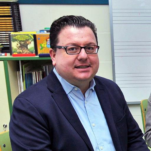 AL ROJO VIVO: "LOS CLIENTES NO CAEN DEL CIELO", NUEVO LIBRO DE CARLOS ...