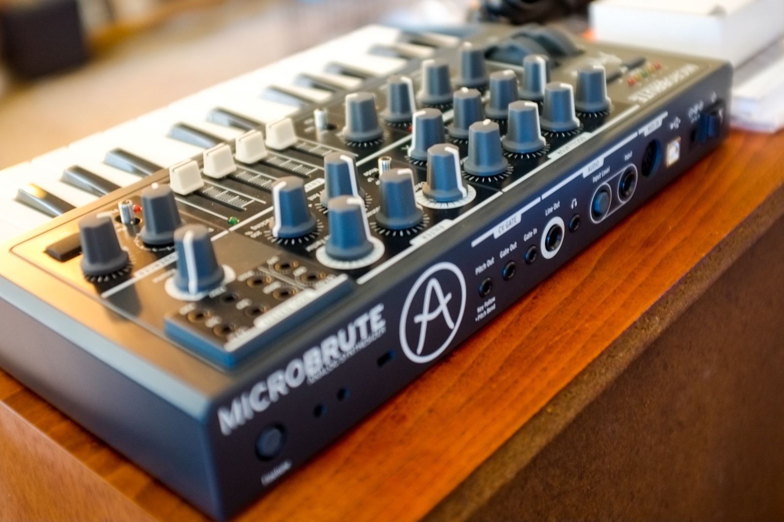 MATRIXSYNTH: Arturia MicroBrute Synthesizer