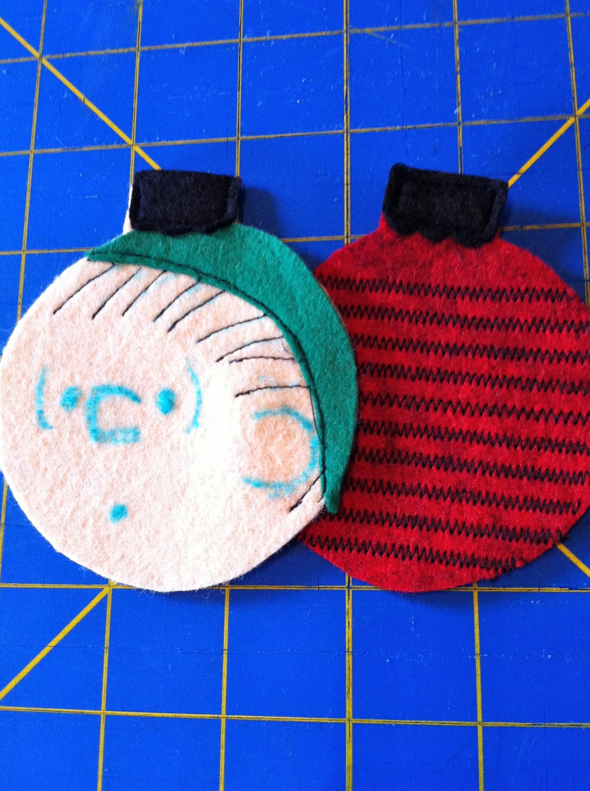 a little gray: Charlie Brown Christmas Ornaments Tutorial