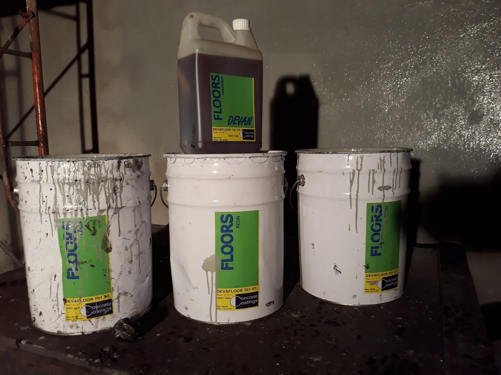 Injeksi Epoxy Packer ex DEVAN : DEVAN Concrete Coating