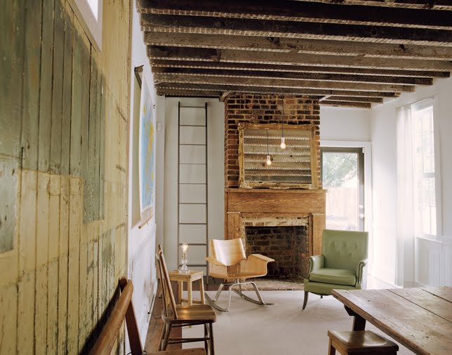 Design Garage: Make Your Space Feel Larger: Use Vertical Lines