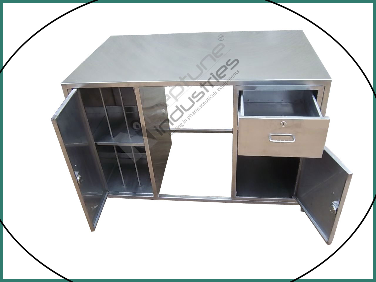 Clean Room Furniture, Neptune Clean Room Furniture: SS Clean Room Furniture