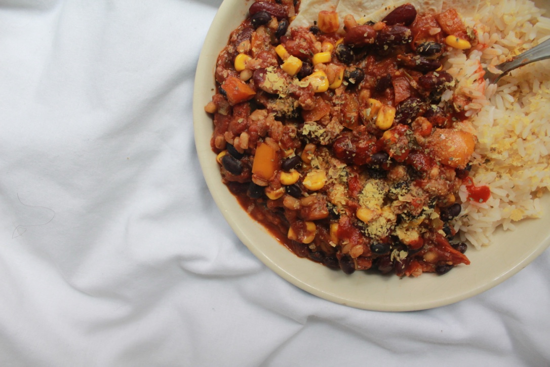 Vegan Bean Chilli - The English Mademoiselle Diaries
