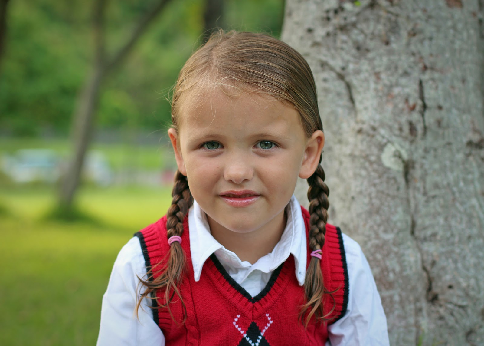 Enjoying Life With 4 Kids: Emma's Kindergarten Photos