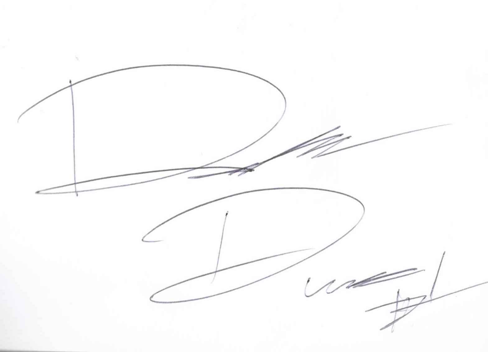 Donald Duck Signature