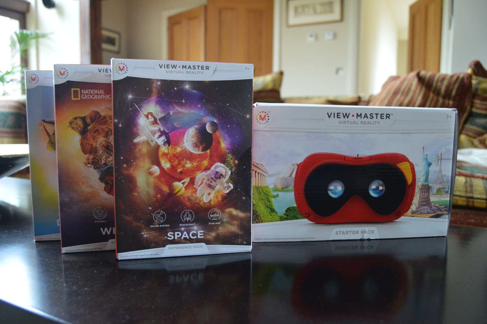 ViewMaster VR Viewer - Review - We're going on an adventure