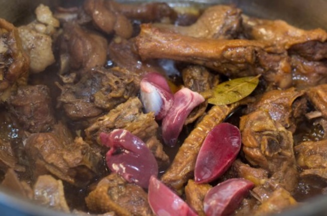 Cooking Pinay: Adobong Pato sa Gata