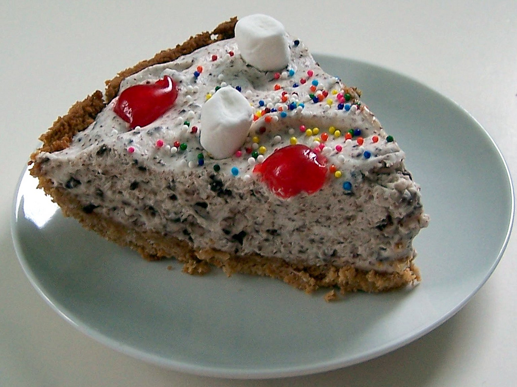 Olla-Podrida: Marshmallow Mermaid Pie