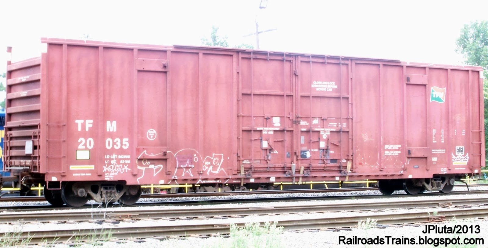 RAILROAD Freight Train Locomotive Engine EMD GE Boxcar BNSF,CSX,FEC ...