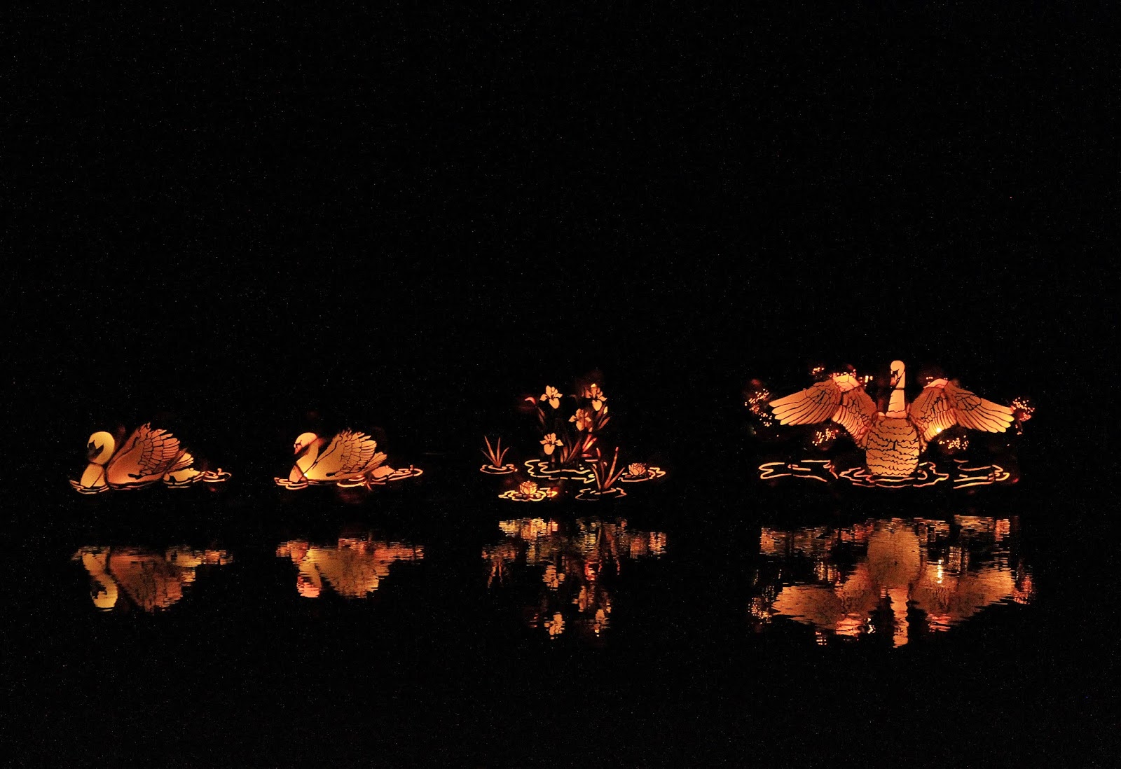 Simpson Eco Farms: Pumpkin Inferno! (^,,,^) Upper Canada Village (^,,,^)