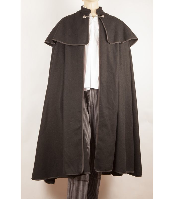 Clase, elegancia y distinción: LA CAPA