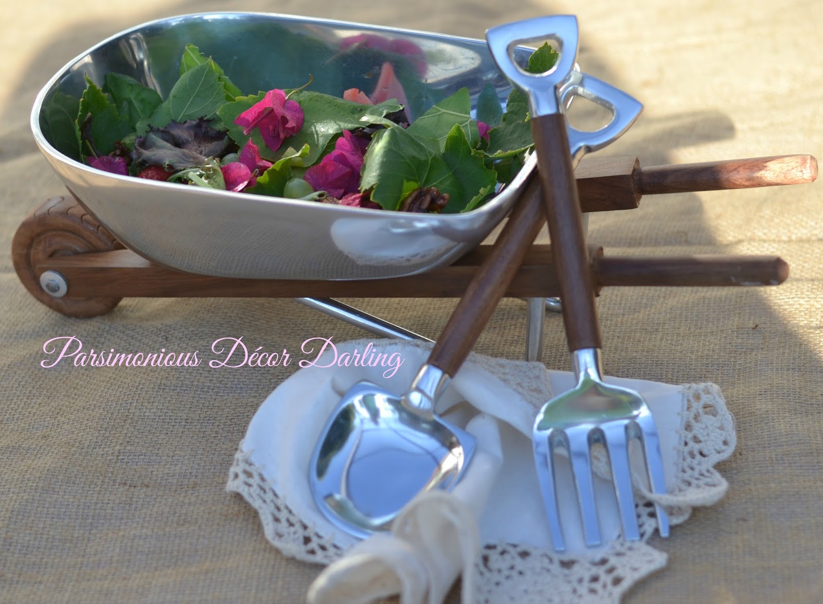 Parsimonious Pabulum: Easy Epicure: Refreshing Summer Bougainvillea Salad