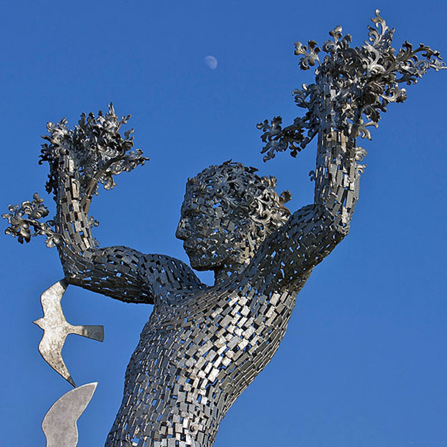 Artist of the day: Artist of the day, August 22: Andy Scott, Scottish ...