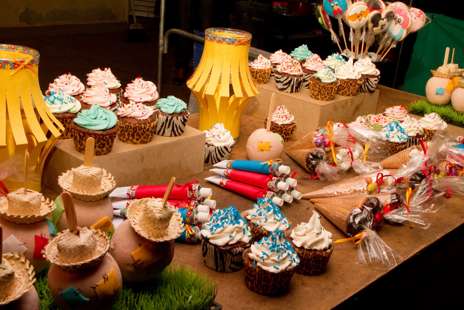 Di Confeti: Tema Country