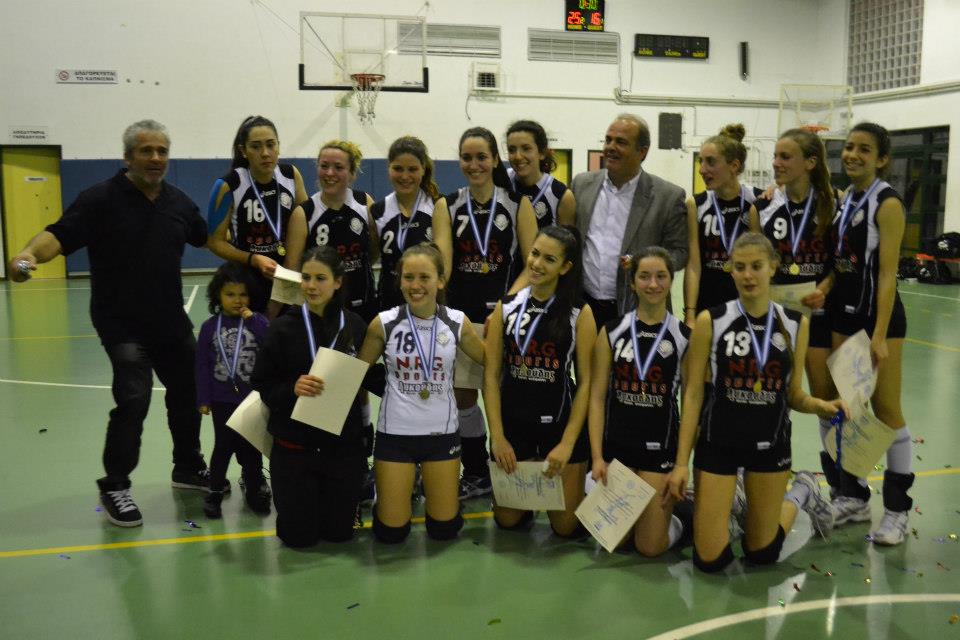 OROPOS SPORTS: ΘΡΗΝΟΣ ΣΤΟΝ ΑΓΙΟ ΣΤΕΦΑΝΟ -4 ΑΘΛΗΤΡΙΕΣ ΤΗΣ ΟΜΑΔΑΣ ΒΟΛΛΕΥ ...