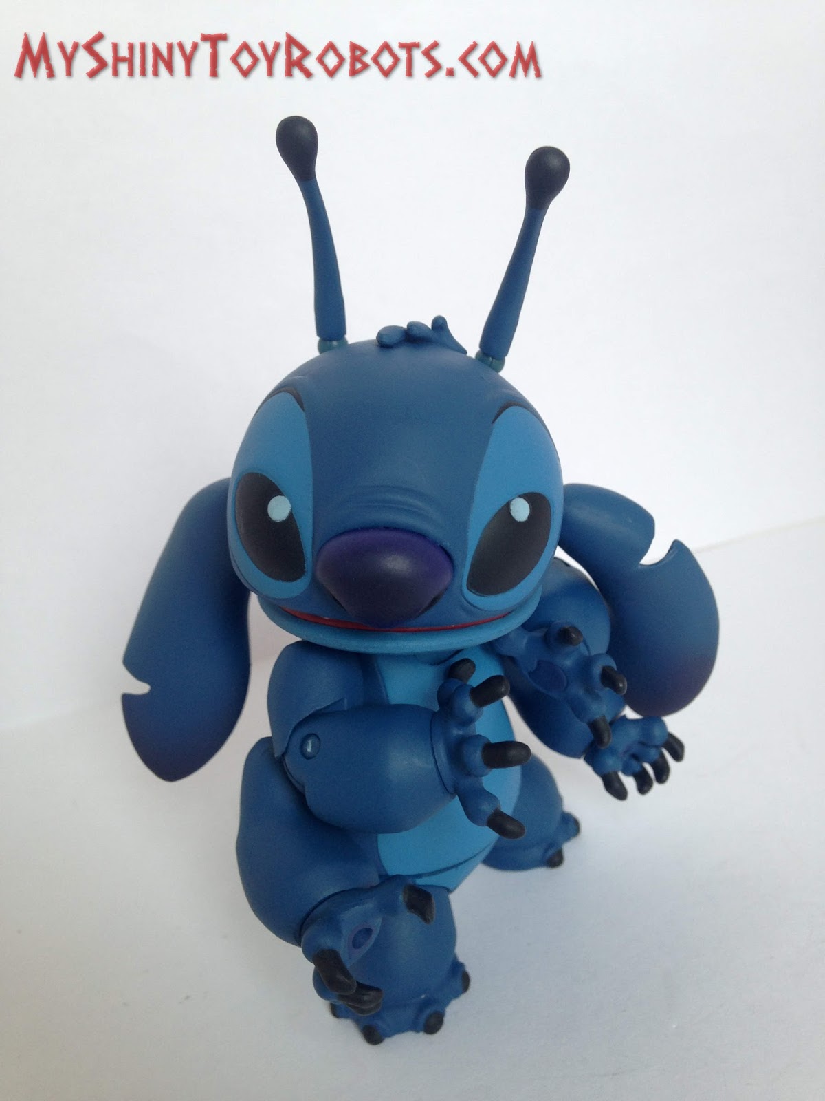 My Shiny Toy Robots: Toybox REVIEW: Figure Complex Movie REVO Stitch