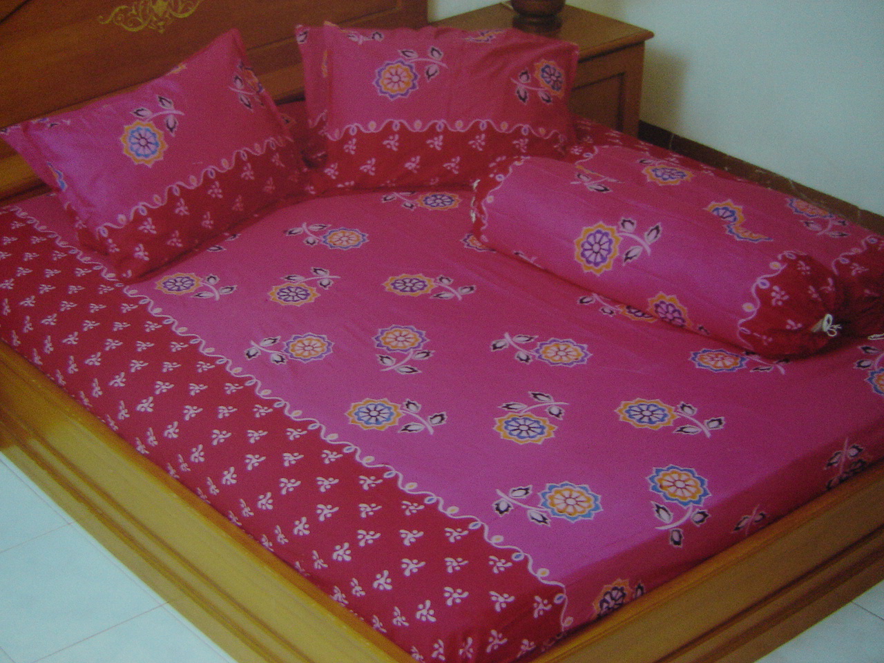 Langganan Collection's: Sprei Batik Putri Diana Motif Tabur Cap