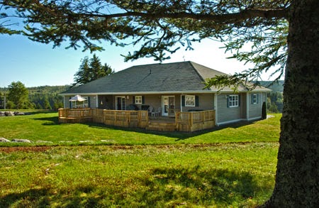 Beaver Homes & Cottages: A Picture Perfect Package