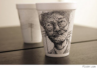 Gelas Styrofoam Dengan Lukisan Indah | Gosip Gambar